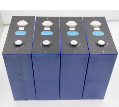 China 832Wh Deep Cycle Lithium Battery 3.2V 260Ah LiFePO4 Prismatic Series Connection for sale