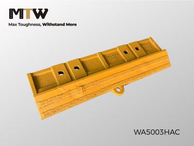 China WA500-3HA Cast Center Segment Half Arrow 4 Holes 90KG Wheel Loader Bucket Protection Segment for sale
