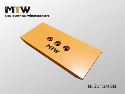 China BL3015MB Bolt On Cutting Edge DBF 32×197×455mm Loader Bucket Wear Part 20.7KG for sale