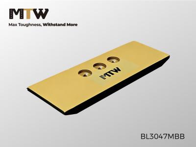 China BL3047MB DBF Cutting Edge 32×498×170mm Heavy Duty Wear Part 19KG for sale