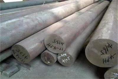 China 2 Inch Steel Pipe 2205 Stainless Steel Pipe Cold Darwn Steel Round Bar for sale