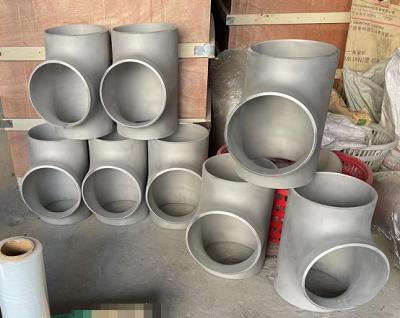 China AISI 321 Stainless Steel Butt Welded Fittings Tee 10