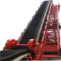 China Large Angle Corrugated Belt Conveyor Blue Tilt Solid Durable for sale