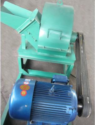 China Mini Wood Crusher Machine 22-45kw 800-4000kg Capacity for Biomass Processing for sale