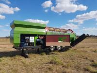 China Mobile Trommel Screener 150 m3/h for Topsoil Compost Wood Sand Gravel by Sinolion for sale