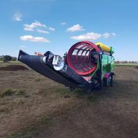 China Mobile Trommel Screen 800-2000mm Drum Diameter 15-150m3/h Capacity for Compost Sand Gravel Topsoil for sale