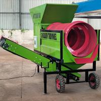 China Carbon Steel Mobile Trommel Screen With Discharge Conveyor For Sorting And Separation for sale