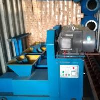 China Biomass Sawdust Briquetting Screw Machine 50-80mm Capacity 180-400kg/h for sale