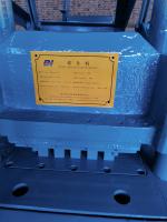 China Hydraulic Shisha Charcoal Briquette Machine 25x25x25mm Cubic 100-120t Pressure PLC Control for sale