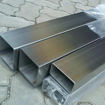 China TISCO Stainless Steel Pipe 304 316L Seamless Welded Tube 1.3mm-150mm Custom Length for sale