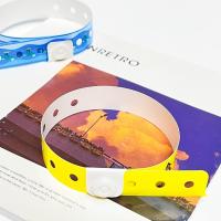 China Custom Logo Promotional Item Wristbands Vinyl One Layer PVC Waterproof Colorful With Barcode for sale