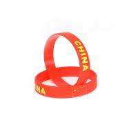 China Custom National Day Silicone Bracelet FootBall World Cup National Flag Rubbery UK USA Country Flag Wristband for sale
