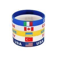 China Custom National Day Silicone Bracelet FootBall World Cup National Flag Rubbery UK USA Country Flag Wristband for sale