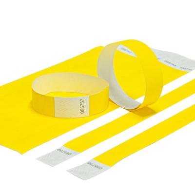 China Custom Tyvek Event Wristbands With Barcode Numbered Waterproof Party Identification Admission Paper Bracelet for sale
