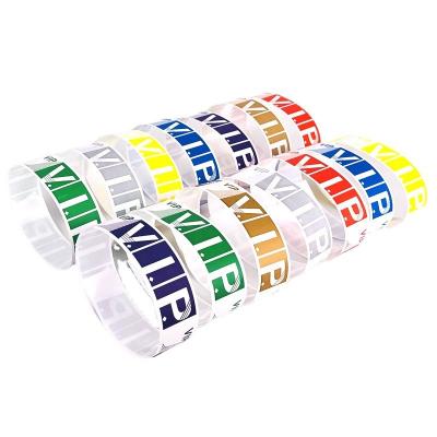 China Supplier Durable Custom Tyvek Paper Wristbands Personalized Heat Resistant For Event for sale