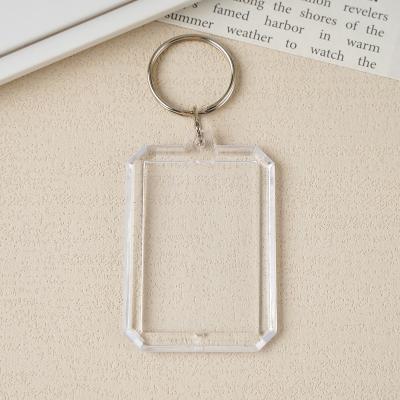 China Stand Out from the Rest 6mm Custom Acrylic Keychains with Your Unique Design for sale