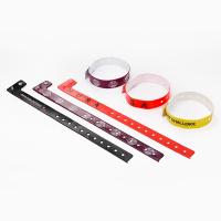 China Customized Logo Professional PVC Disposable Entertainment Admission Tickets Waterproof Bracelet Identification Wristbands for sale