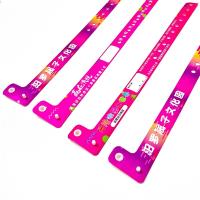 China Disposable Vinyl PVC Wristbands for L-Shaped Park Ticket Identification and Entertainment for sale