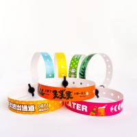 China Disposable Pvc Wristbands Supplier Water Resistant Customizable Logo Text Event Party Bracelet for sale
