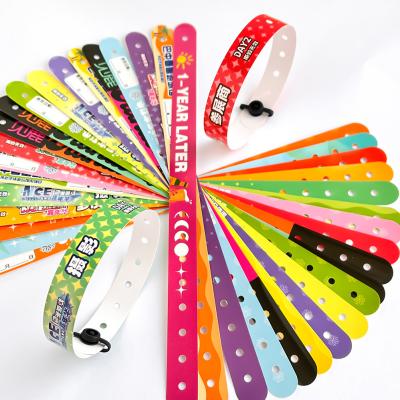 China Round Edge PVC Wristbands for Advertising and Event Access Control Customizable for sale