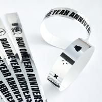 China Fashionable Glitter Party Wristbands Add Sparkle to Your Event with Plastic Bands for sale