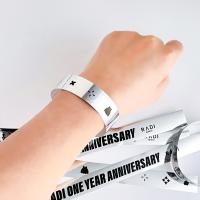 China Plastic Occasion Party Wristbands with Personalized Logo and Glitter Holographic for sale