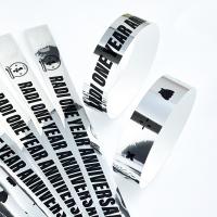 China Unisex Plastic Color Logo Custom Service Event Glitter Holographic Wristband in Plastic for sale
