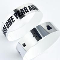 China Fashionable Silver Holographic Disposable Soft Paper Bracelet Glitter Style Event Entrance Ticket with Logo Printed for sale