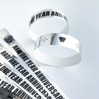 China Ultimate Event Accessory Unisex Fashionable and Adjustable Paper Wristbands in Silver or Gold for sale
