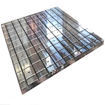 China Heavy Duty 200HB T-Slot Base Plate 2000x2000mm with 150 Tons/m² Load Capacity and DIN/IS Standards for sale