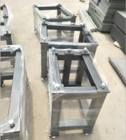 China Custom CNC Machine Leveling Steel Welding Stand - 600mm Height, 3mm Thickness with 5-Point Adjustable Bolts for sale