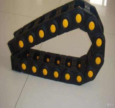 China PA66 Plastic Cable Drag Chain 56.125 for CNC Machines - High Strength Engineering Polyamide Cable Carrier for sale