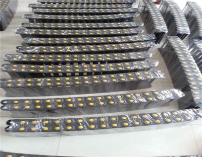 China TL80 Steel Cable Drag Chain with 40 m/sec Speed, 5 Million Cycle Life for Hose Support Systems for sale