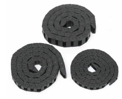 China 40 Inch Black Plastic Semi-Closed Cable Drag Chain 10x30mm Size for CNC Machines and Industrial Automation for sale
