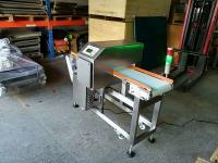 China competitive conveyor model metal detector for food product inspection for sale