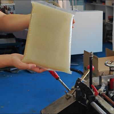 China Good Price Light Yellow Animal Hotmelt Jelly Glue For Hardcover Book for sale