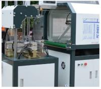China Automatic Gift Box Pressing Air Bubbles Machine for sale