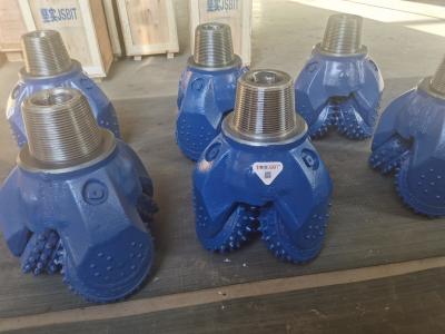 China Factory Supply Directly 17 1/2inch IAADC537 Tricone Roller Cone Bit for sale