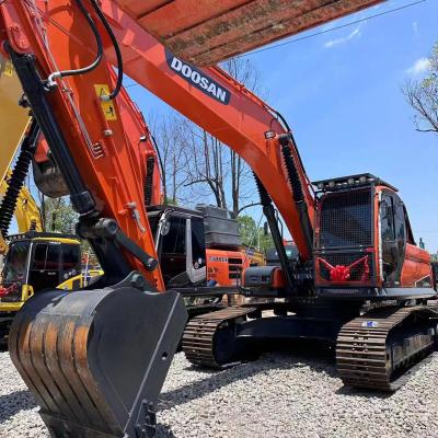 China Used Doosan Digger  DX225  Secondhand 22.5ton Medium Type Crawler Excavator for sale