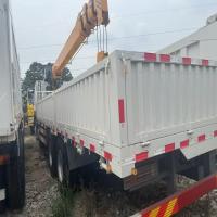 China Used Crane Truck Howo  375 8x4  Secondhand Sinotruk  12 Wheels for sale