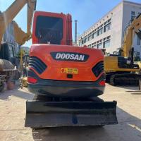 China Pre-owned Doosan DX75 Compact Versatile Mini Used Excavator 39.7kw 0.28m3 bucket for sale