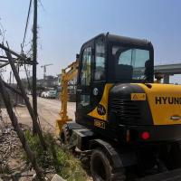China Used Hyundai Digger  R60W Secondhand 6ton Wheel digging Excavator 42.5kw for sale