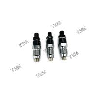 China Fuel Injector 3PCS For Kubota Engine D1403/DNOPD80 for sale