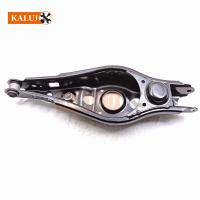 China 48730-42050 48730-0R020 48730-0R040 Rear Auto Control Arms To-yota RAV 4 RAV4 for sale