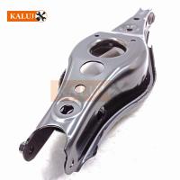 China 48730-42050 48730-0R020 48730-0R040 Rear Auto Control Arms To-yota RAV 4 RAV4 for sale