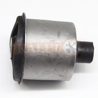 China 55501-1HA5A 55501-1HA5B 55501-1HA5D 55501-1HA7A 55501-1HA7D Rear Beam Bushing Ni-ssan for sale