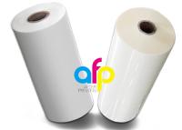 China Waterproof BOPP Thermal Lamination Film Roll 15micron 18micron 20micron 23micron 25micron for sale