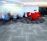 China Indoor Outdoor Carpet Tiles Customized Color Pile Height 2.5-5.5mm for sale
