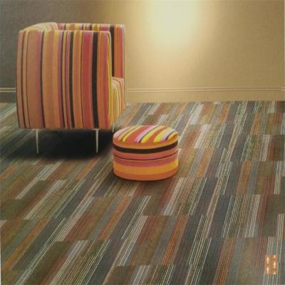 China Tufted multi level loop 65%unicolor 35%invista nylon 6 carpet tile for sale