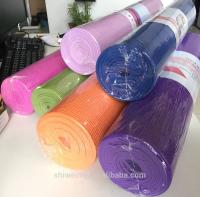 China Comfortable Gym PVC Yoga Mat Anti - Slip Feature Flat Plain Surface for sale